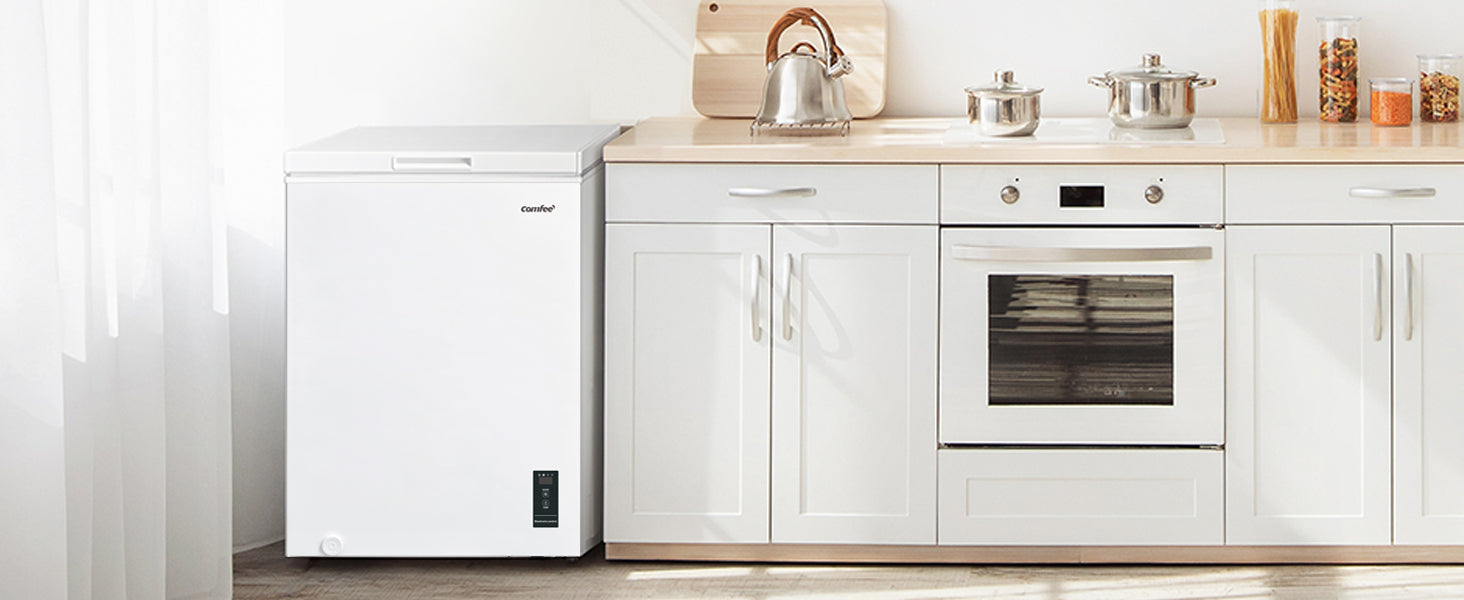 COMFEE 99L Freestanding Chest Freezer with Digital Temperature Control